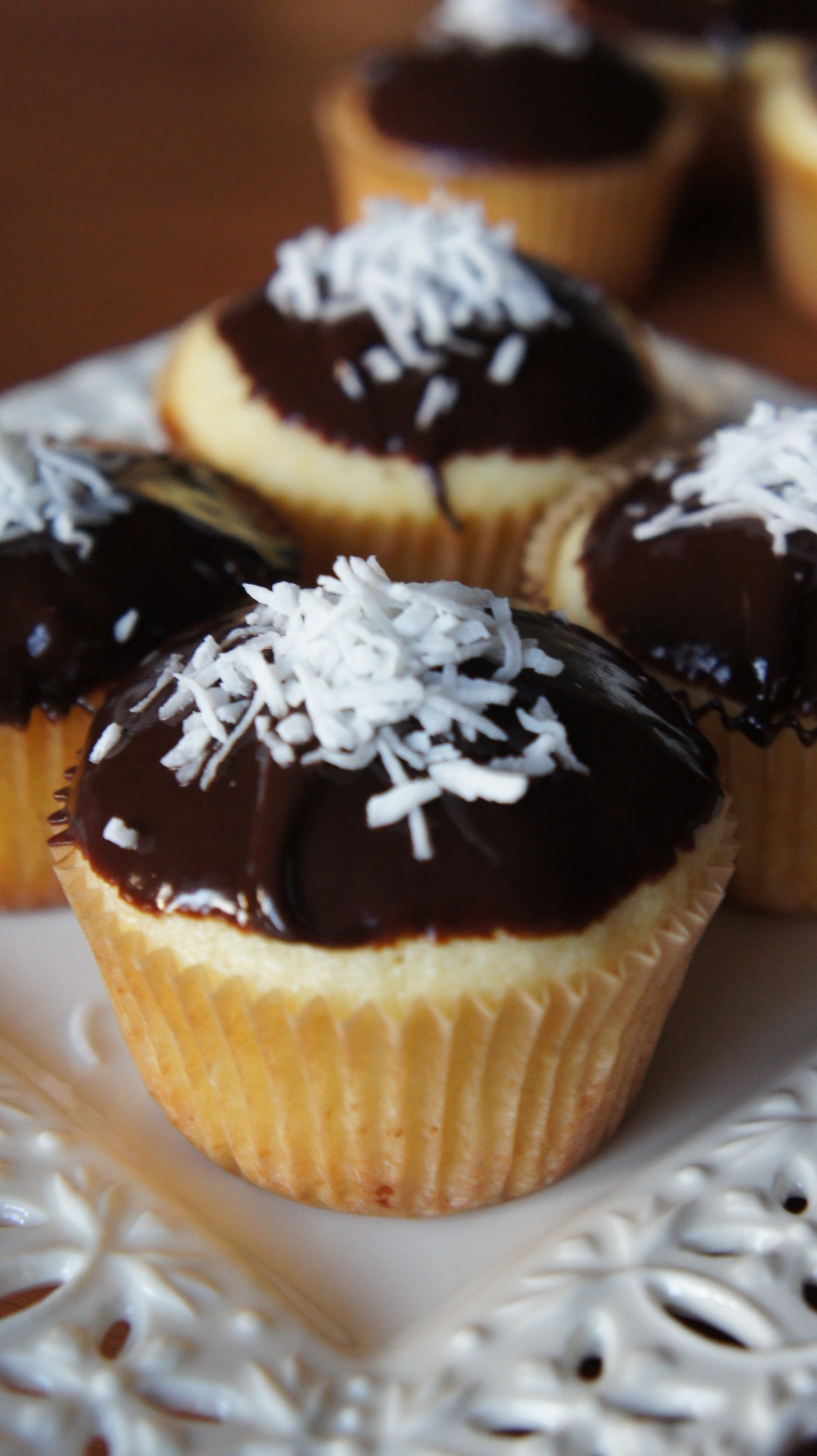 Light & Airy Coconut Cupcakes – Kate's Plate